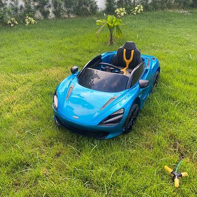 Corotos | Carro eléctrico para niño sin control remoto