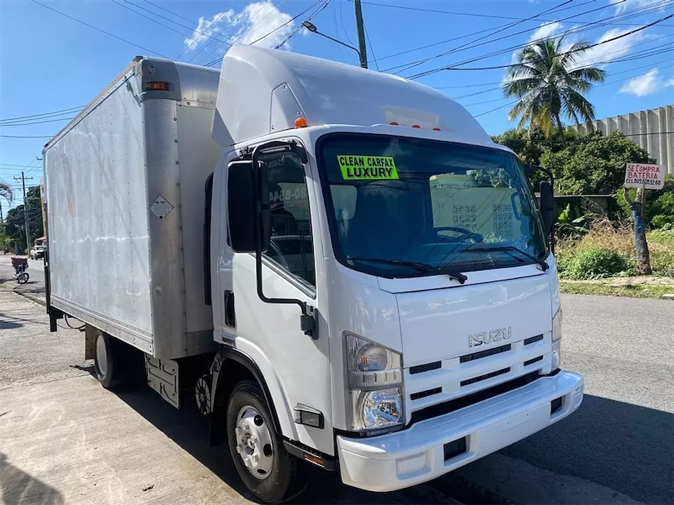 Corotos | Isuzu NPR Diésel 2011