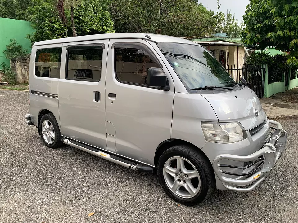 Corotos | TOYOTA TOWN ACE DL 2014