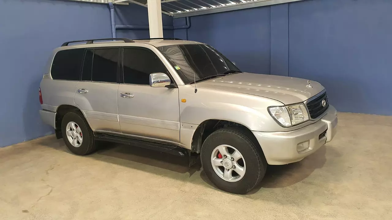 Corotos | Jeepeta Toyota Land Cruiser 2000