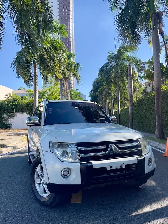 Corotos | Mitsubishi Montero Diesel 4x4