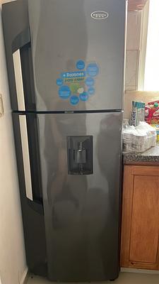 Corotos | Vendo nevera NEDOCA 10 P. Perfecto ESTADO por motivo de viaje.