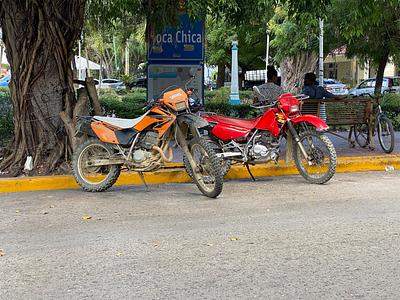Corotos | Honda CTX 200 Bushlander rojo