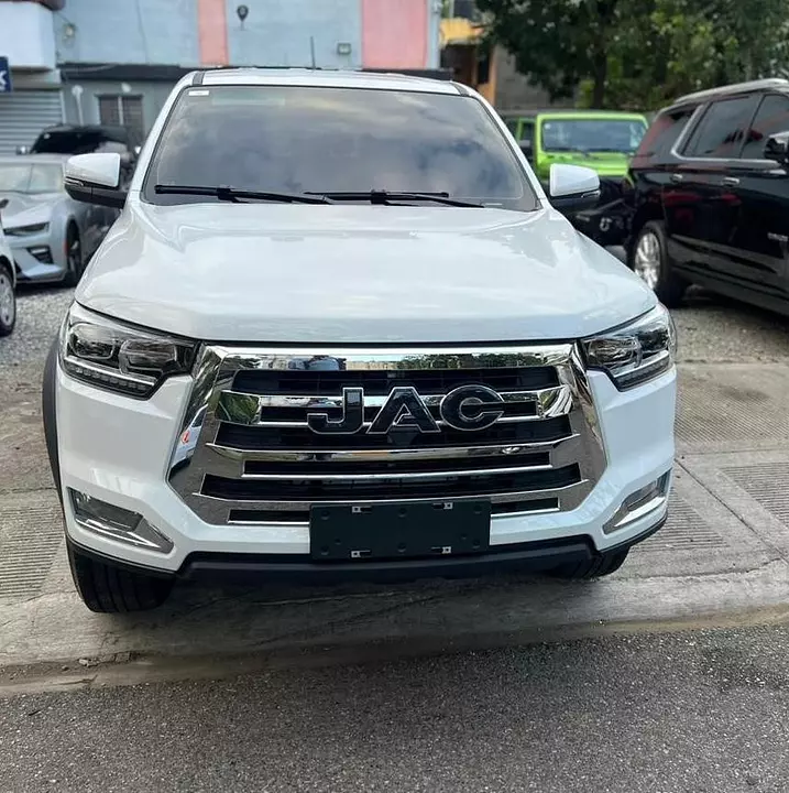 Corotos | JAC FRISON T8 4X4 2023