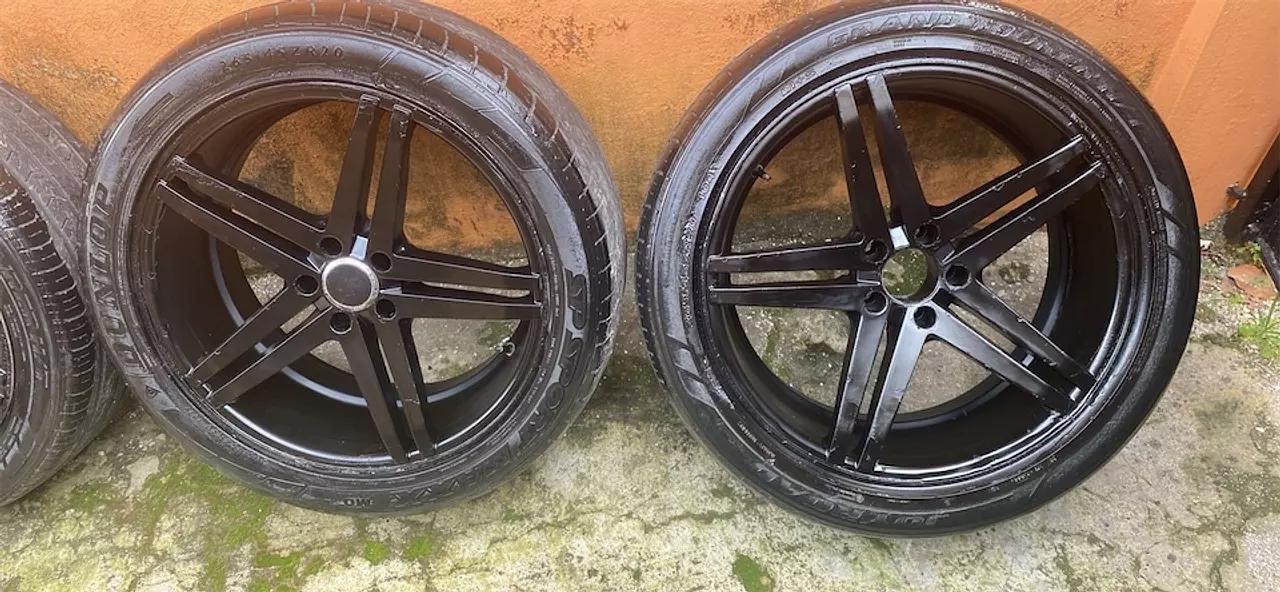 Corotos | Aros con gomas Toyota tacoma 2008