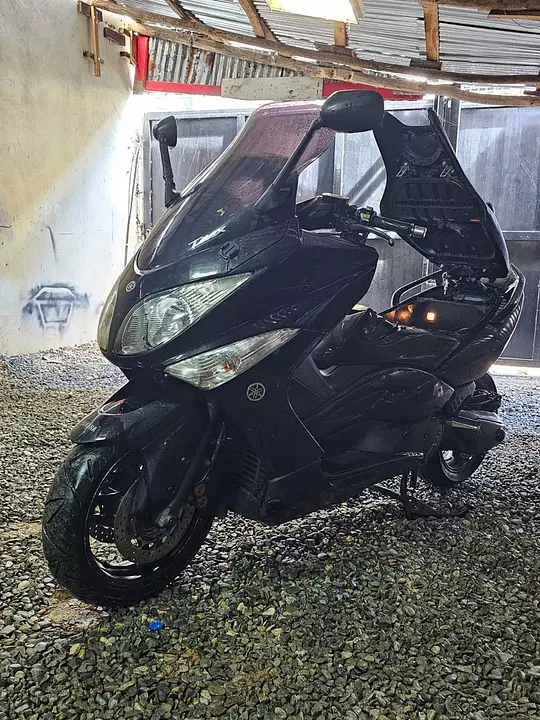 Corotos | Pasola Yamaha T-max 500 cc 2008 perfecto estado