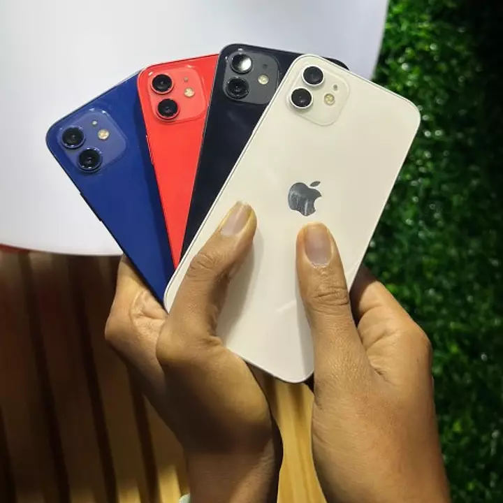 Corotos | Iphone 12 normal de 128GB factory unlock