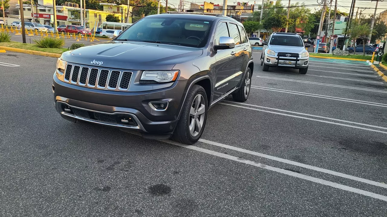 Corotos | Grand cheroke overland full