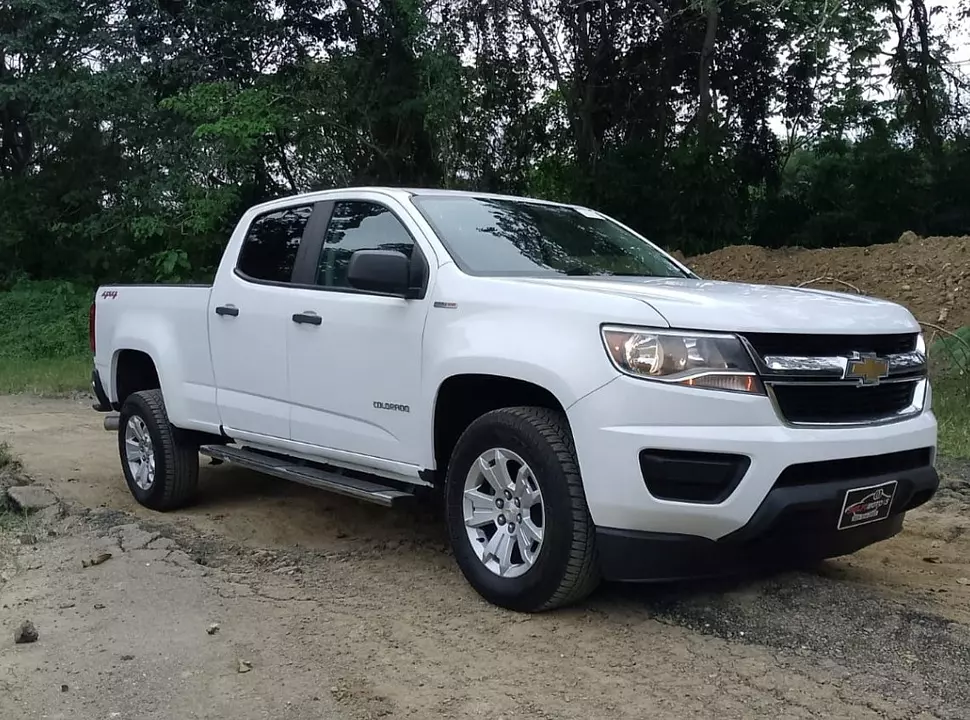 Corotos | 2018 Chevrolet Colorado LT Diesel