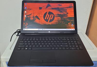 Corotos | Laptop hp negra 17 Pulg A6 7ma Gen Ram 8gb Disco 256gb SSD HDMI