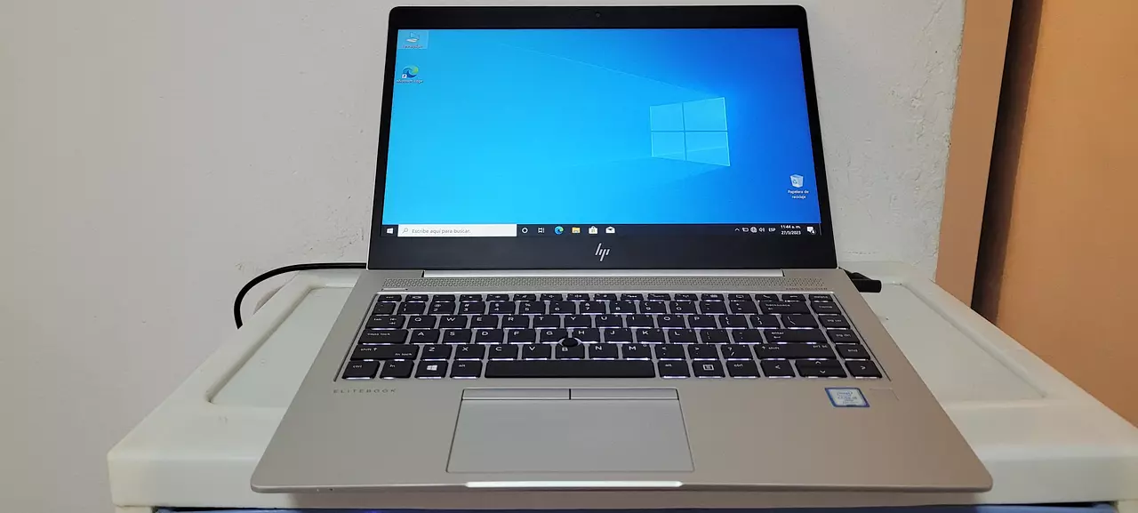 Corotos | Laptop hp Slim 14 Pulg Core i5 6ta Gen Ram 8gb Disco 500gb Wifi