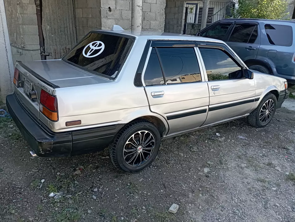 Toyota Corolla Del 87