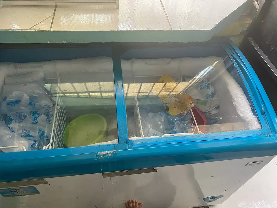 Corotos | Freezer exhibidor mastertech