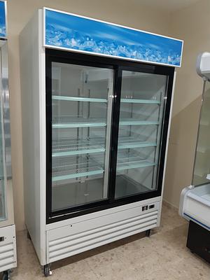 Corotos | Freezer exhibidor de dos puertas