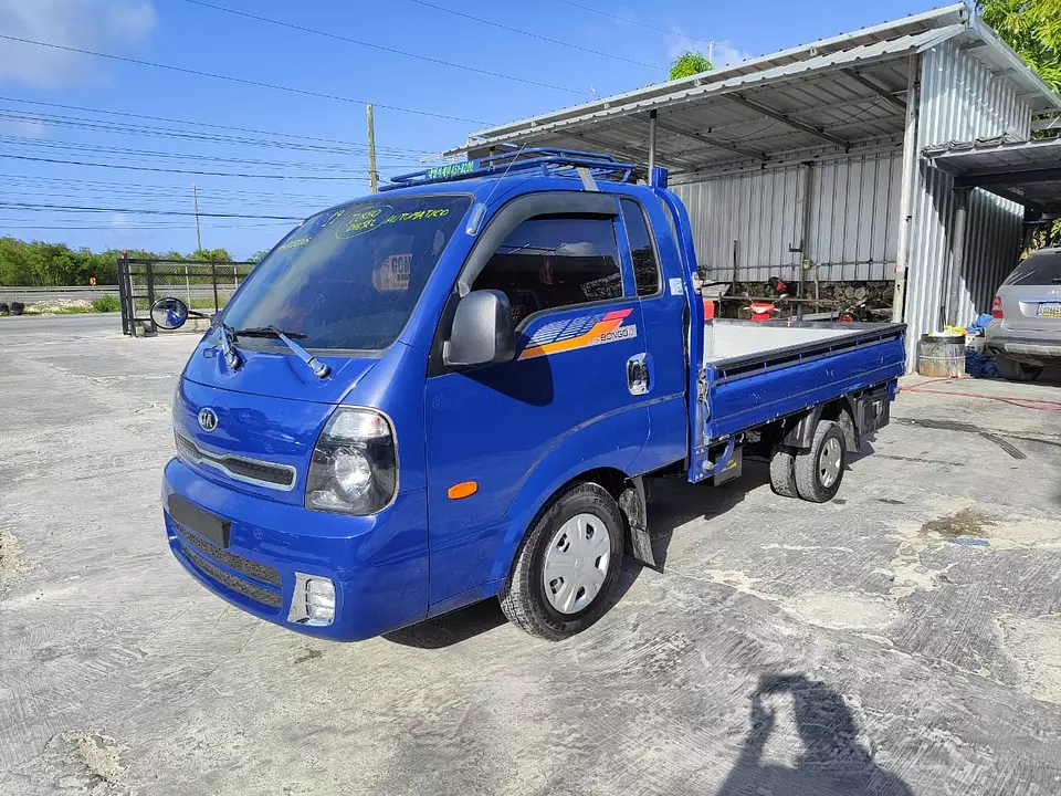 Corotos | KIA BONGO III AUTOMATICO
