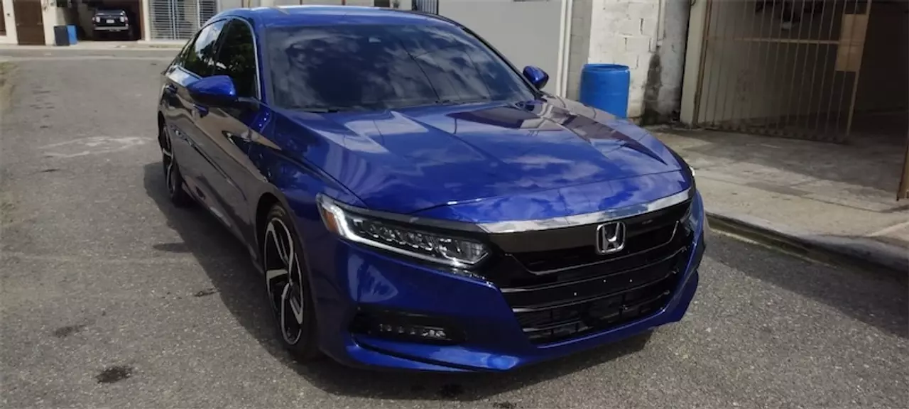 Corotos | Carro Honda Accord Sport Azul 2020
