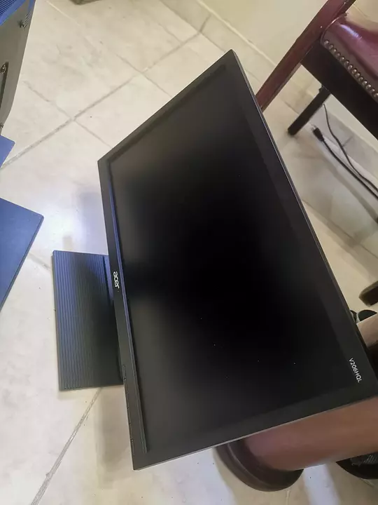 Corotos | Monitor de 20 pulgada full Led como nuevo