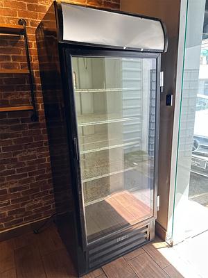 Corotos | Nevera/Exhibidor