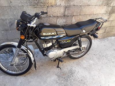 Corotos | Motor susuki ax100 negro