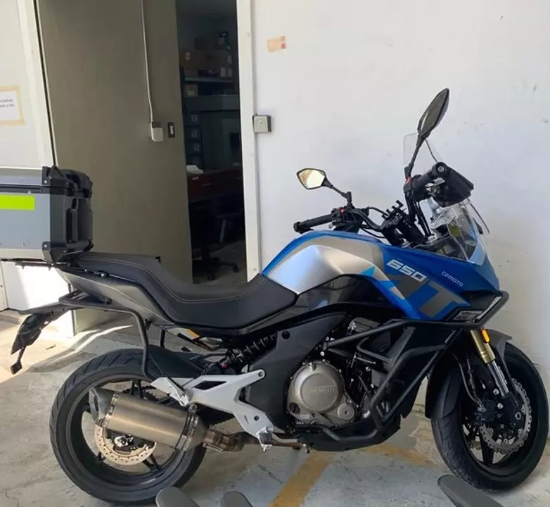 Corotos | CF Moto MT 650 año 2022