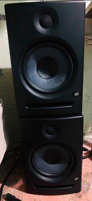 Corotos | Presonus eris 8