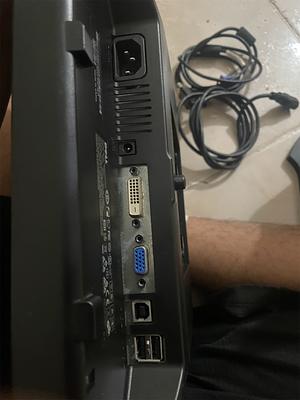 Corotos | dell 1708FPt monitor plano de 17 pulgadas gira a vista ...