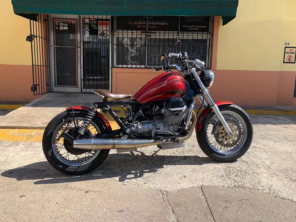 Corotos | Moto Guzzi California jackal 1,100 Cc modificada